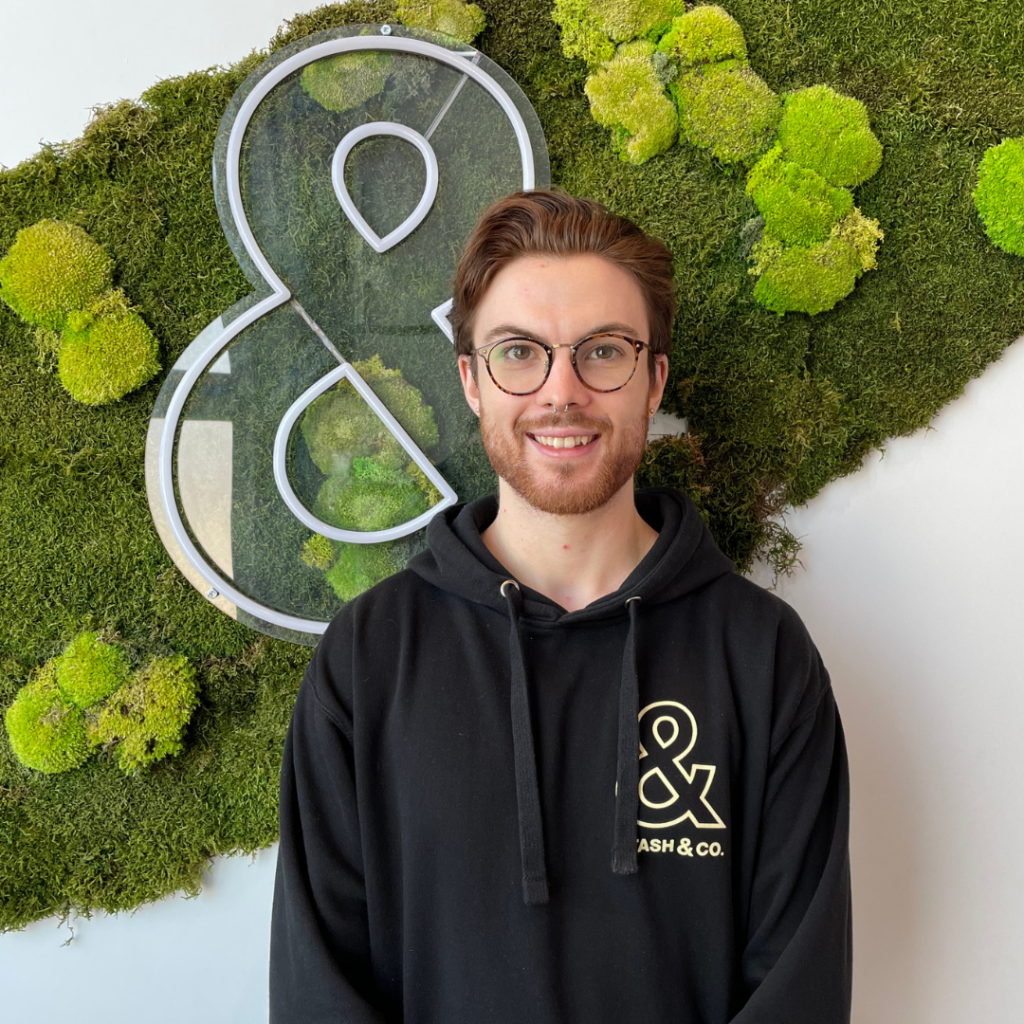 Cannabis Store and Weed Dispensary Canada | Stash & Co.